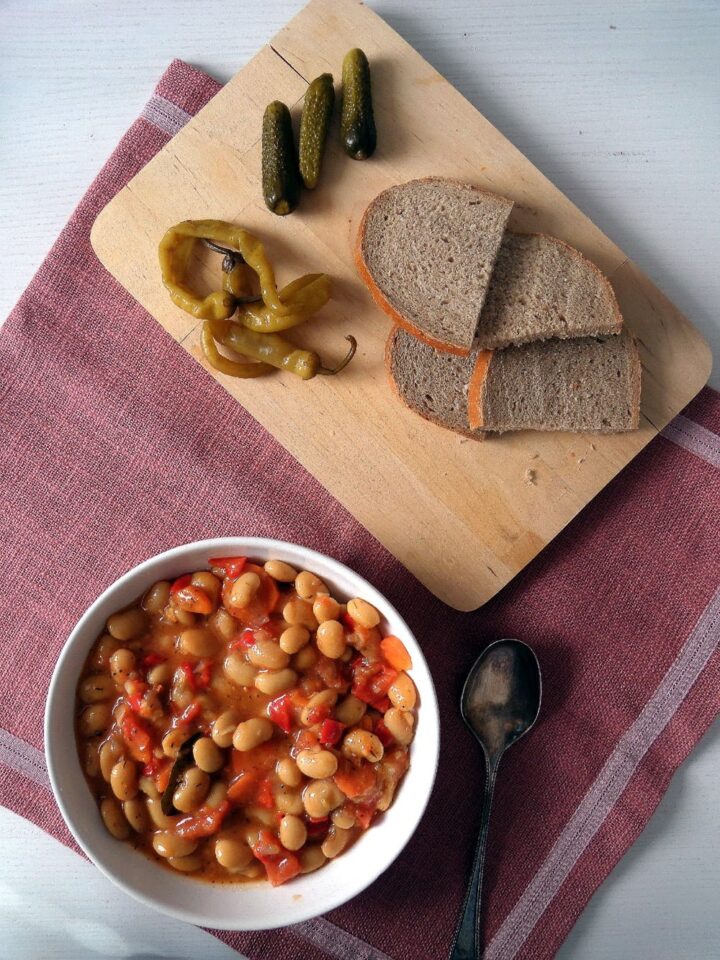 Romanian Bean Stew (Iahnie) - Where Is My Spoon