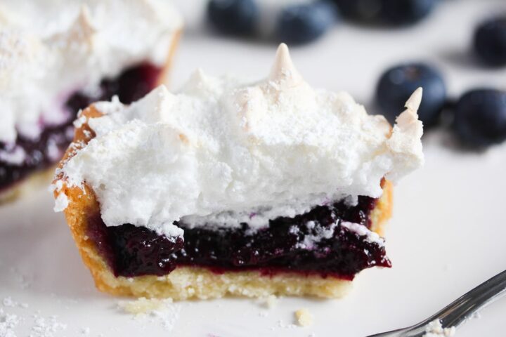 Mini Blueberry Tarts - Where Is My Spoon