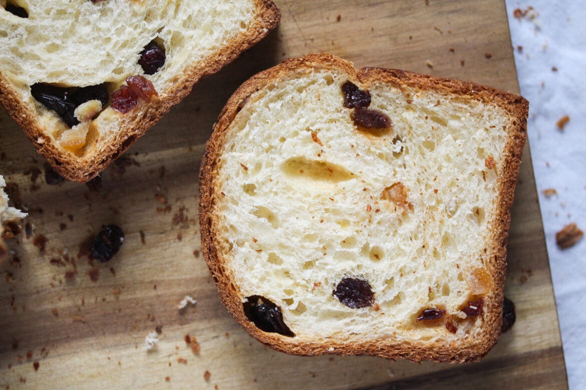 Romanian Sweet Bread with Walnuts – Cozonac Recipe