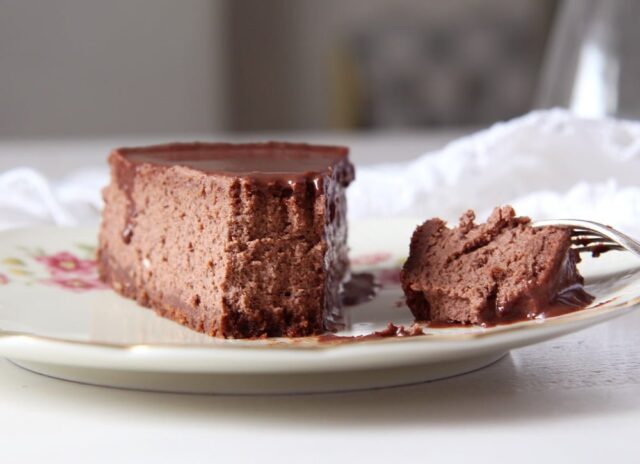 Nigella Lawson's Chocolate Cheesecake - Where Is My Spoon