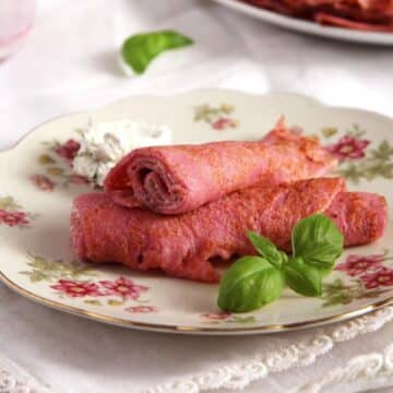 Pink Beetroot Crepes (Sweet or Savory Filling) - Where Is My Spoon