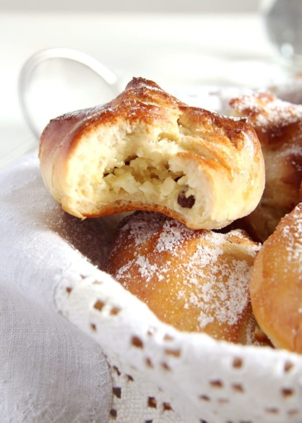Romanian Sweet Cheese Pies – Branzoaice - Where Is My Spoon