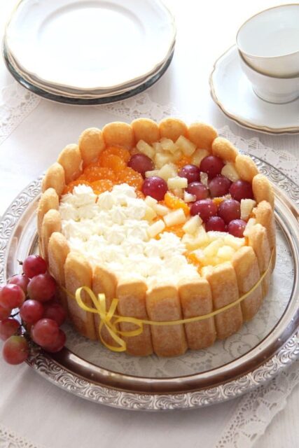 Romanian Diplomat Cake (Charlotte Torte)