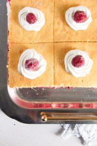 Amazing Raspberry and Lemon Curd Cake