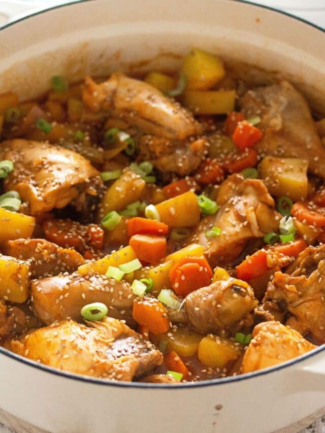 Aji de Gallina - Peruvian Chicken Stew - Where Is My Spoon