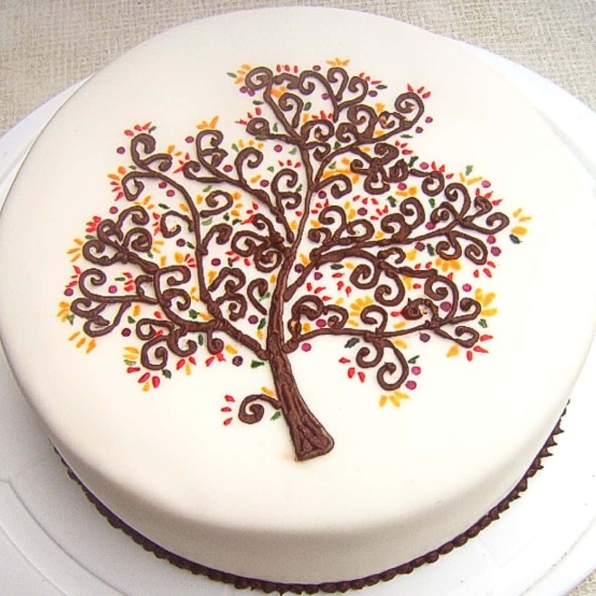 How To Fill A Fondant Cake - Where Is My Spoon