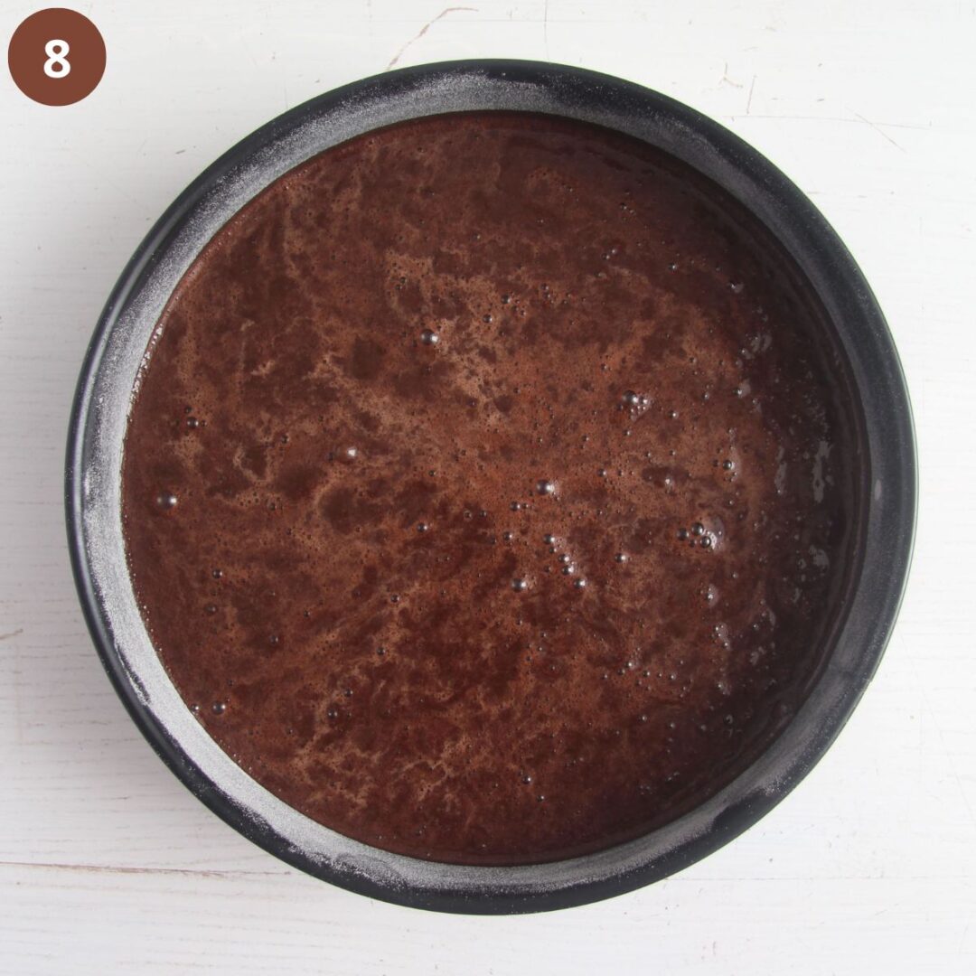 Chocolate Gateau (Gateau Cake with Chocolate Cream)