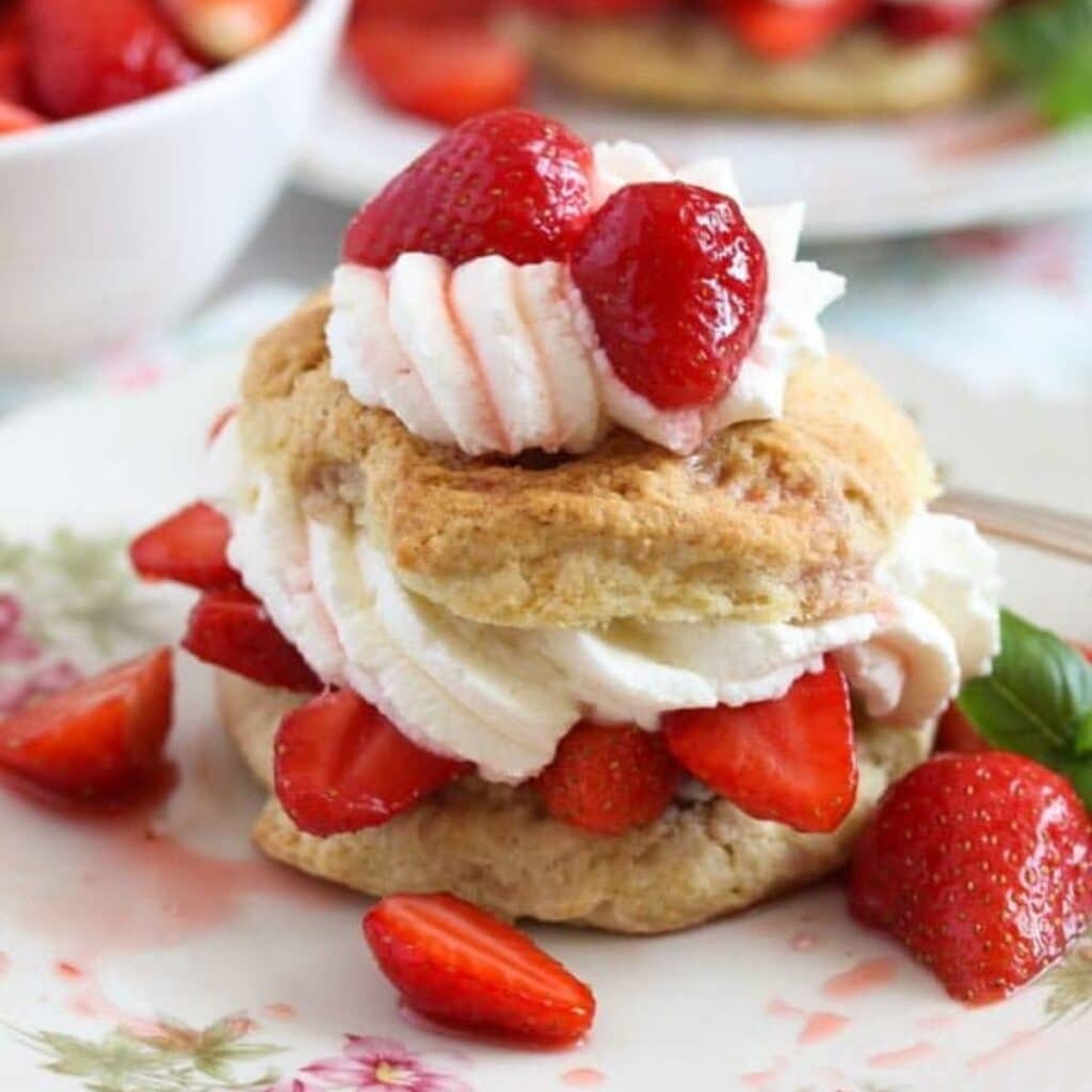 American Strawberry Shortcake - Where Is My Spoon