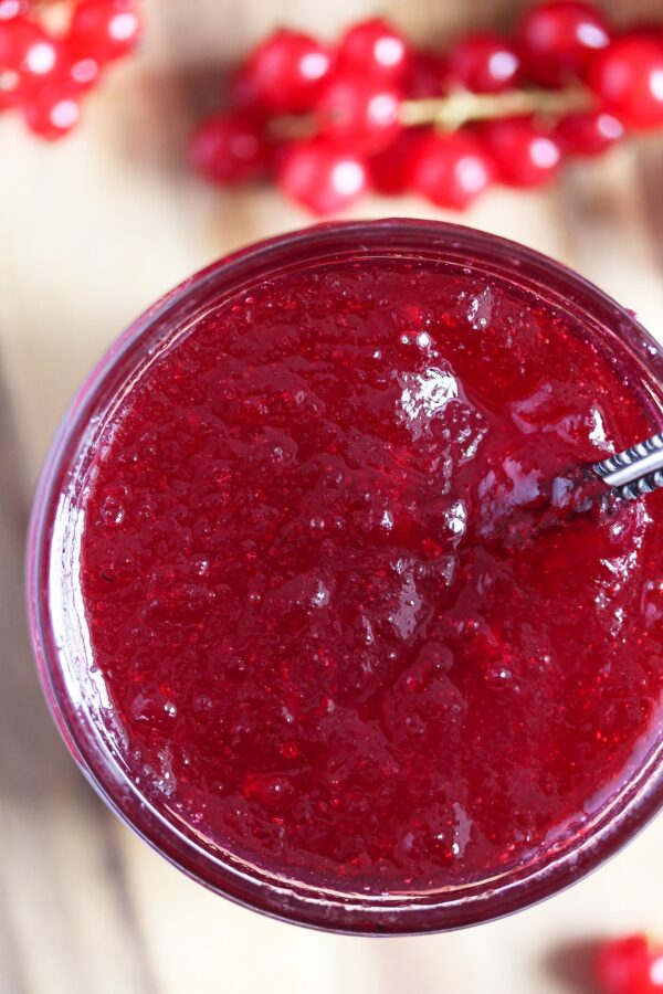 Red Currant Jam (Redcurrant Jelly) - Where Is My Spoon