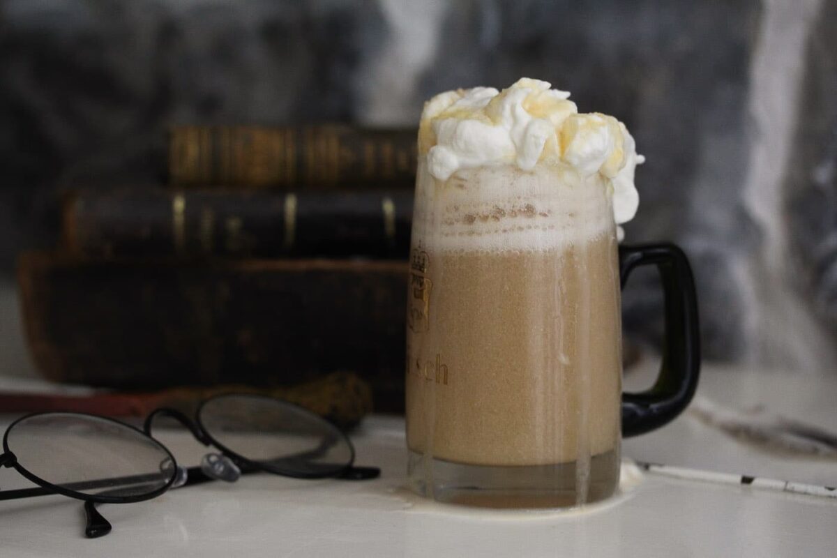 Alcoholic Butterbeer Recipe (Boozy Butterscotch Beer)