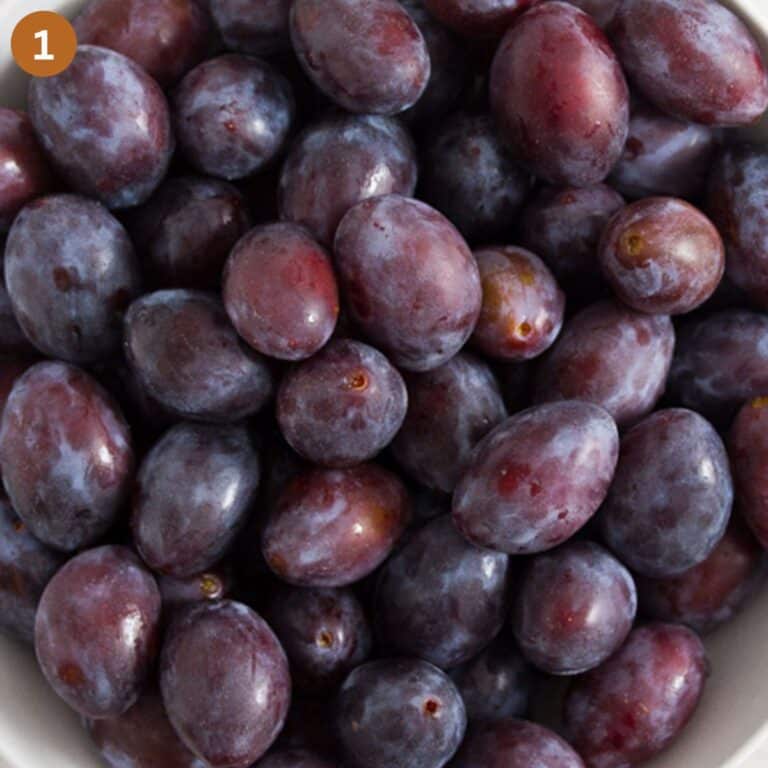 How to Make Stewed Plums (Easy and Delicious) - Where Is My Spoon