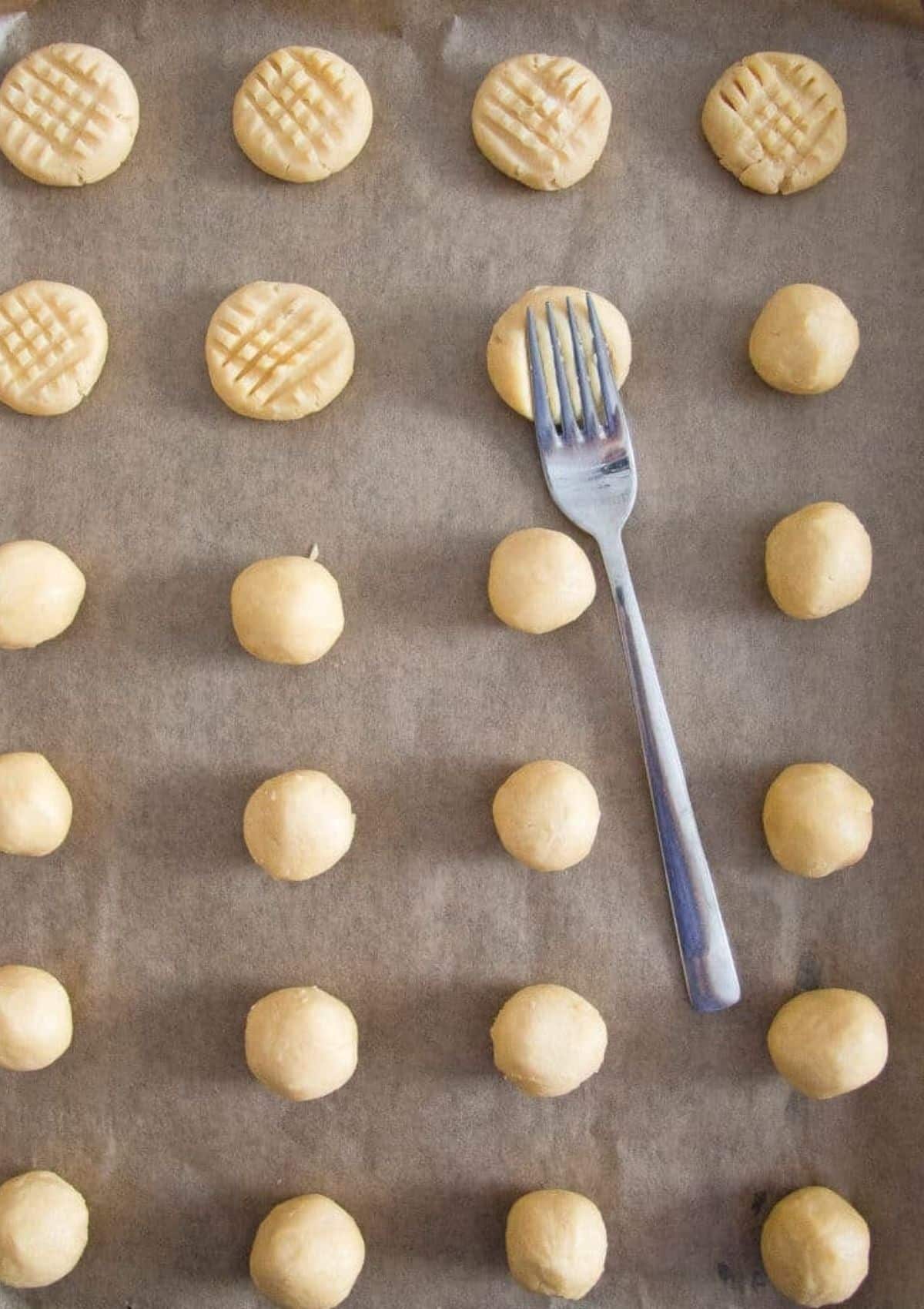 Homemade Custard Cream Cookies - Where Is My Spoon