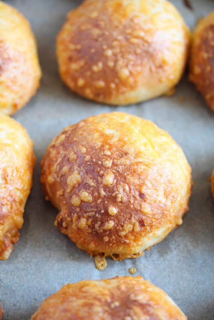 Cheese Buns Recipe - Where Is My Spoon