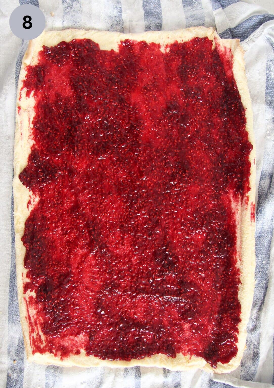 Easy Raspberry Roulade - Where Is My Spoon