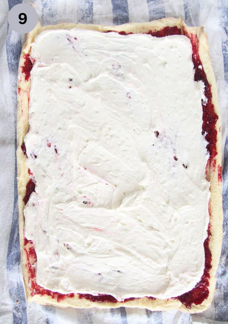 Easy Raspberry Roulade - Where Is My Spoon