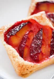 Easy Puff Pastry Plum Tarts - Where Is My Spoon