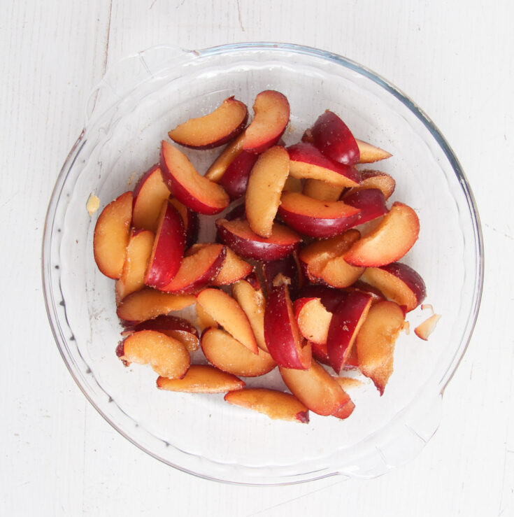 Puff Pastry Plum Tarts (3 Ingredients) - Where Is My Spoon