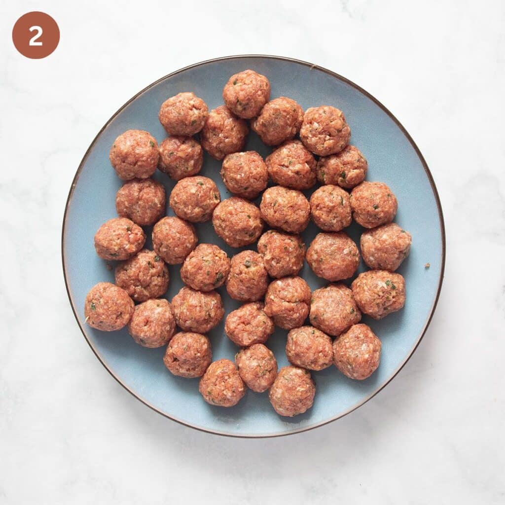 Spanish Meatballs – Albondigas Recipe - Where Is My Spoon