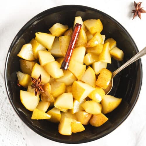 Easy Stewed Pears Recipe - Where Is My Spoon