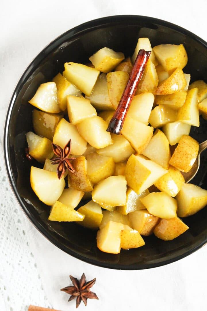 Easy Stewed Pears Recipe - Where Is My Spoon