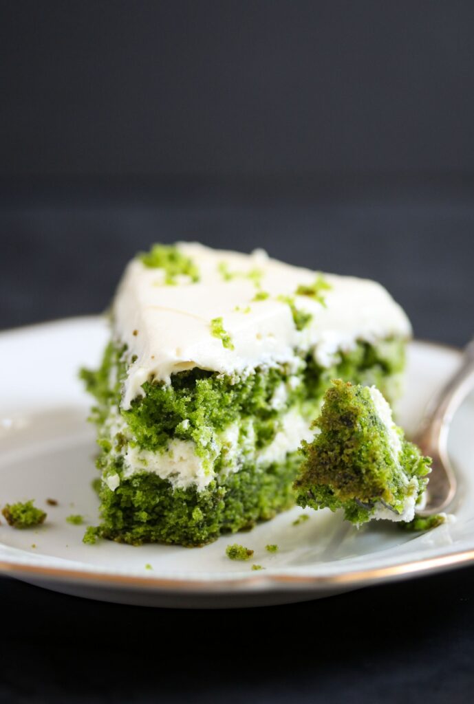 Spinach Cake (with White Chocolate Frosting) - Where Is My Spoon