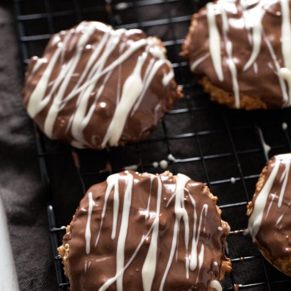 German Gingerbread Cookies (Lebkuchen Recipe)