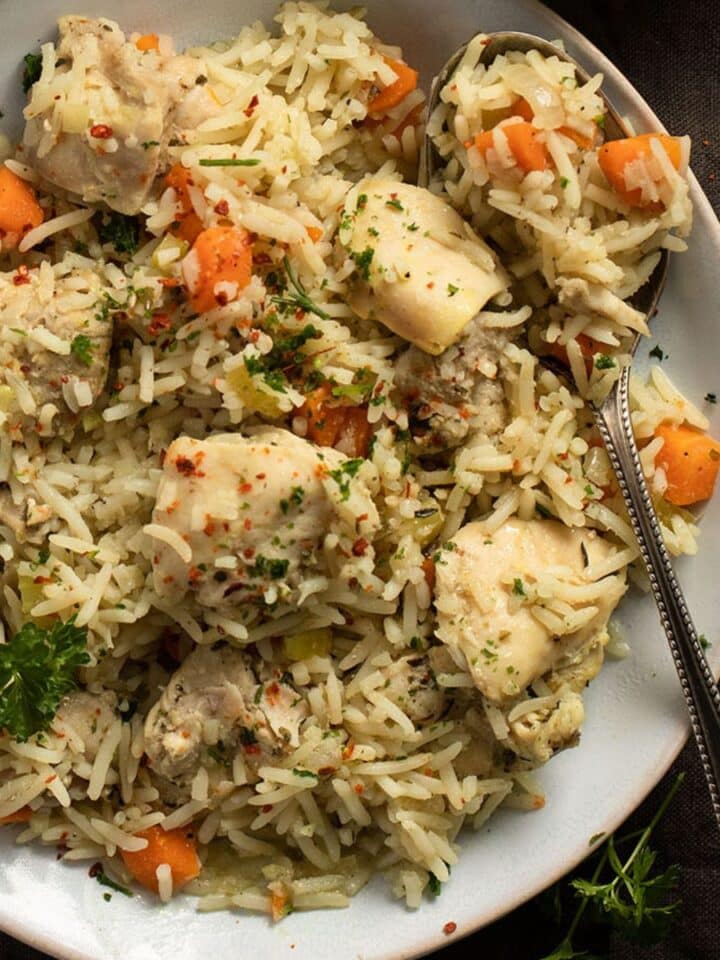 Simple Chicken and Vegetable Pilaf – Romanian Recipe