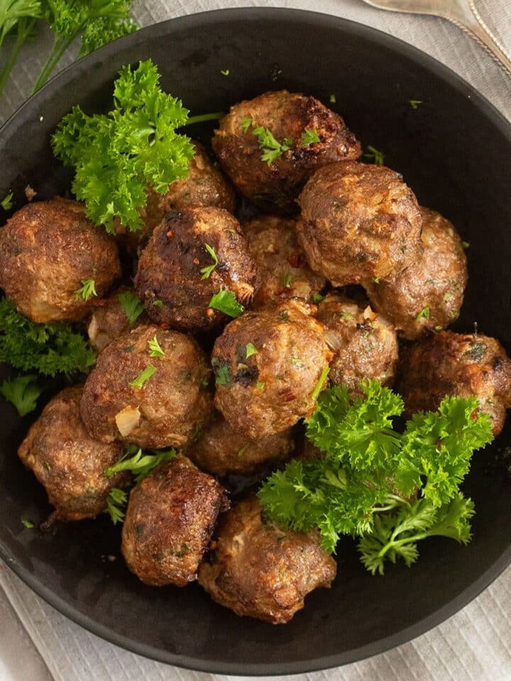 Polish Meatballs in Mushroom Gravy (Pulpety with Sauce)
