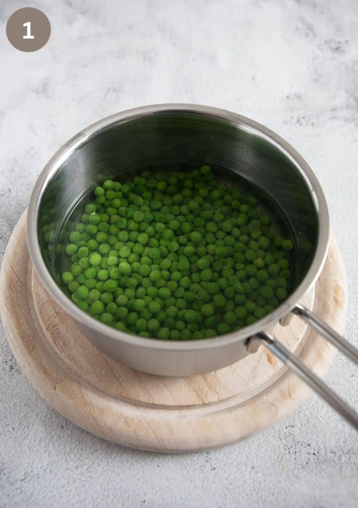 Smashed Peas on Toast - Where Is My Spoon