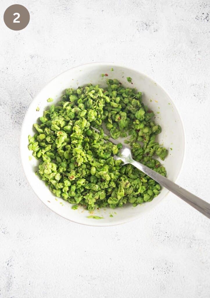 Smashed Peas on Toast - Where Is My Spoon