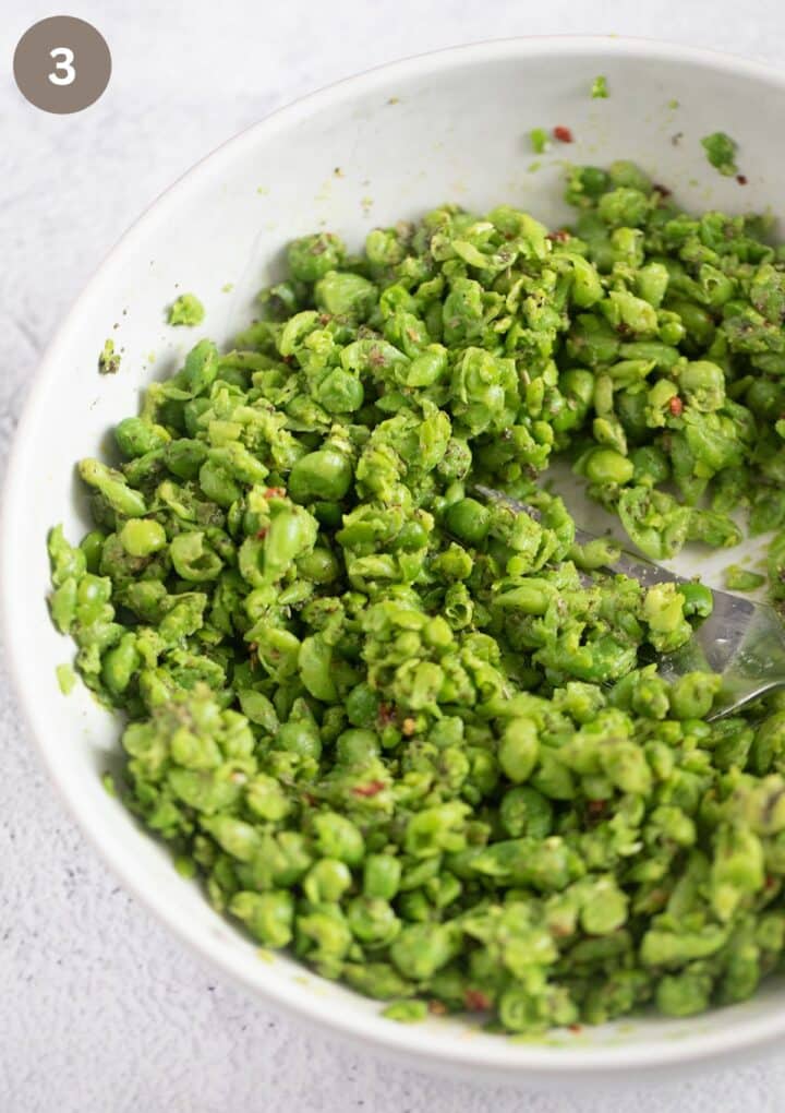 Smashed Peas on Toast - Where Is My Spoon